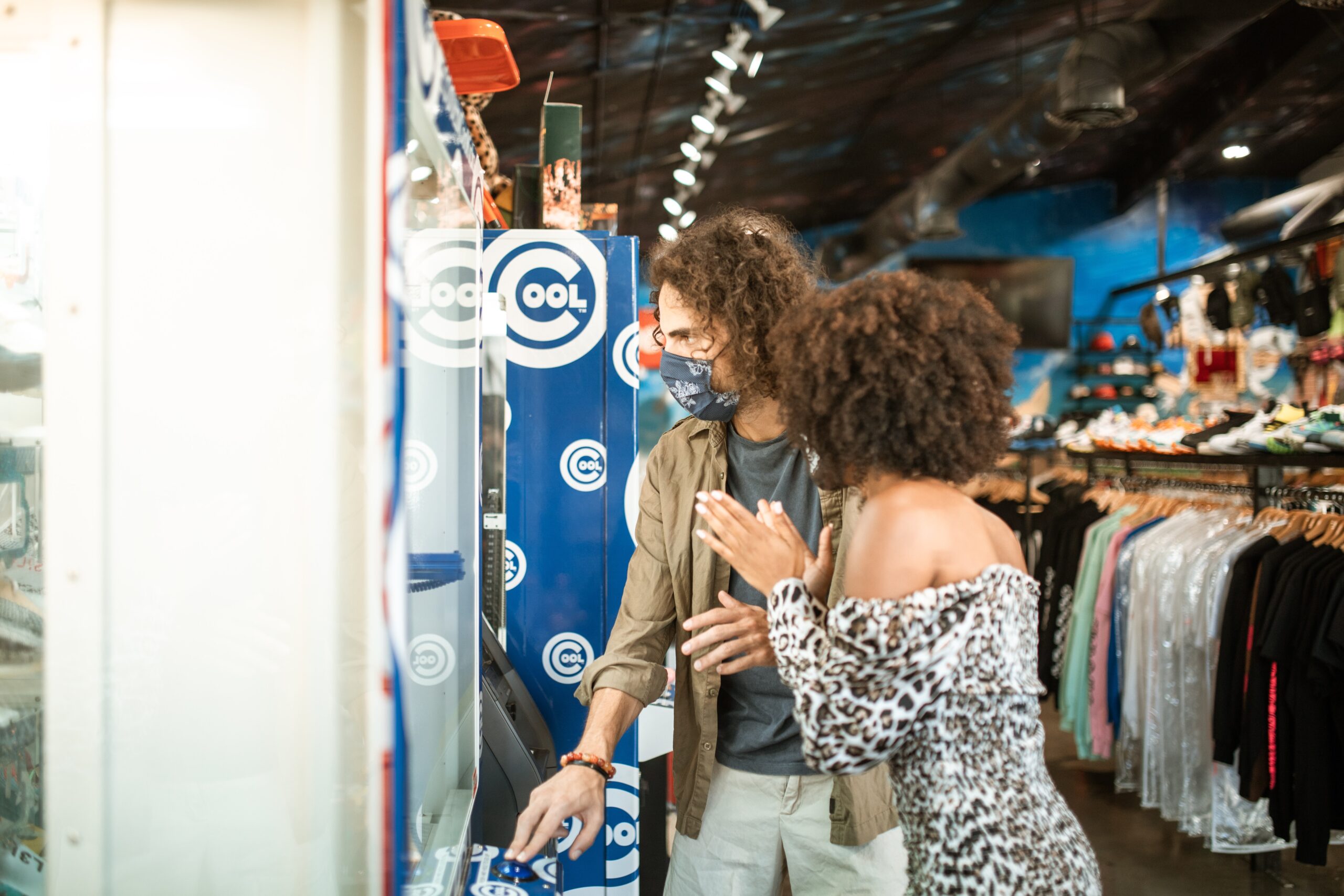 The Future of Shopping: Clothing Vending Machines - vendingmachinesolution